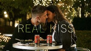 When Do Tim and Lucy Kiss?